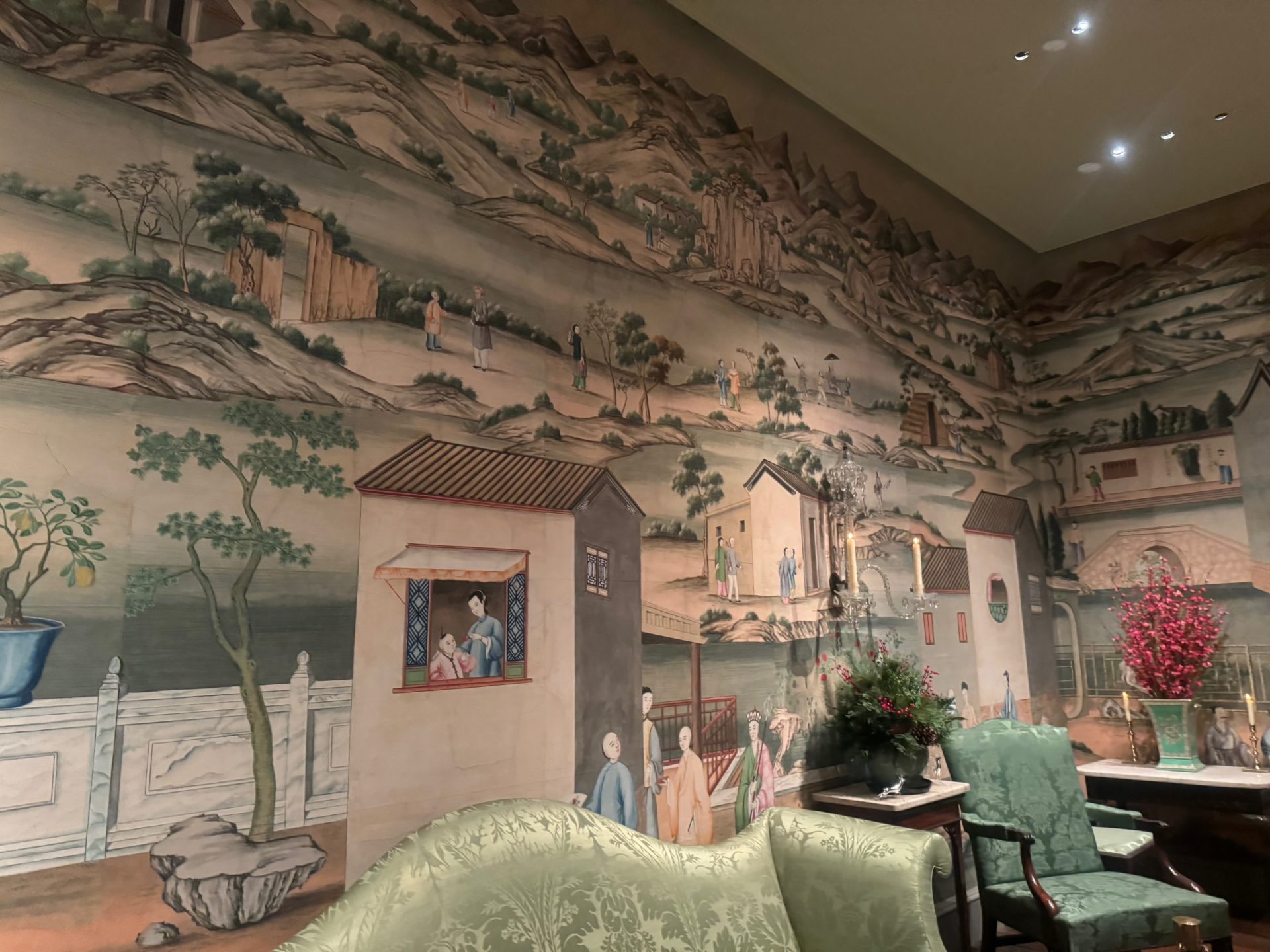 Yuletide House Tour at the Winterthur Museum • MRF